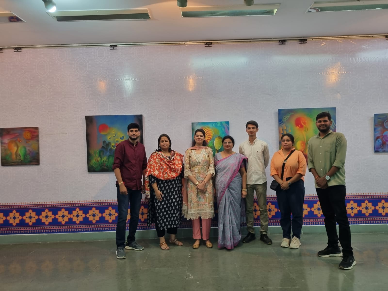 The Fine Arts Students of Jaipuria Visit an Exhibition at Lalit Kala ...